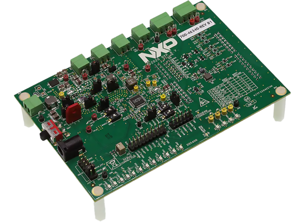 KITFS26AEEVM 評価ボード - NXP Semiconductors | Mouser